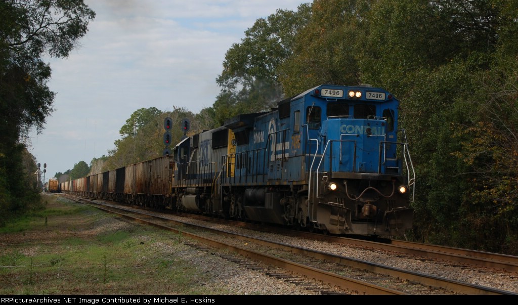 CSX 7496 heads westbound